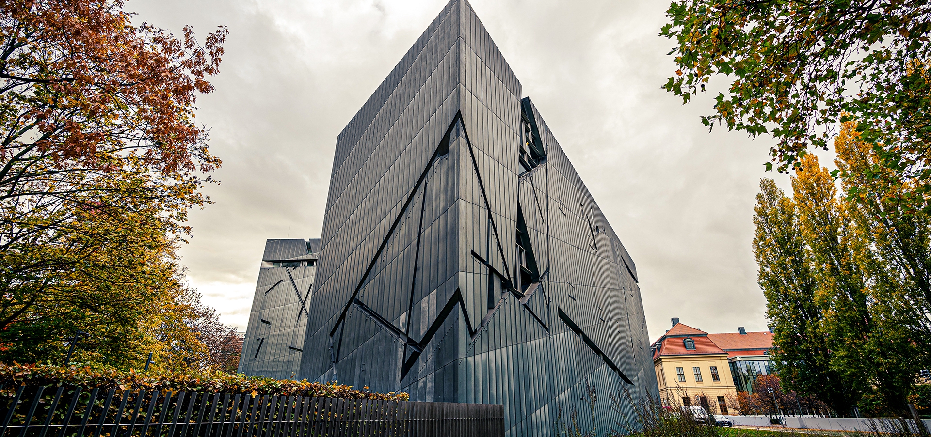 The Jewish Renaissance in Weimar Germany - Leo Baeck Institute