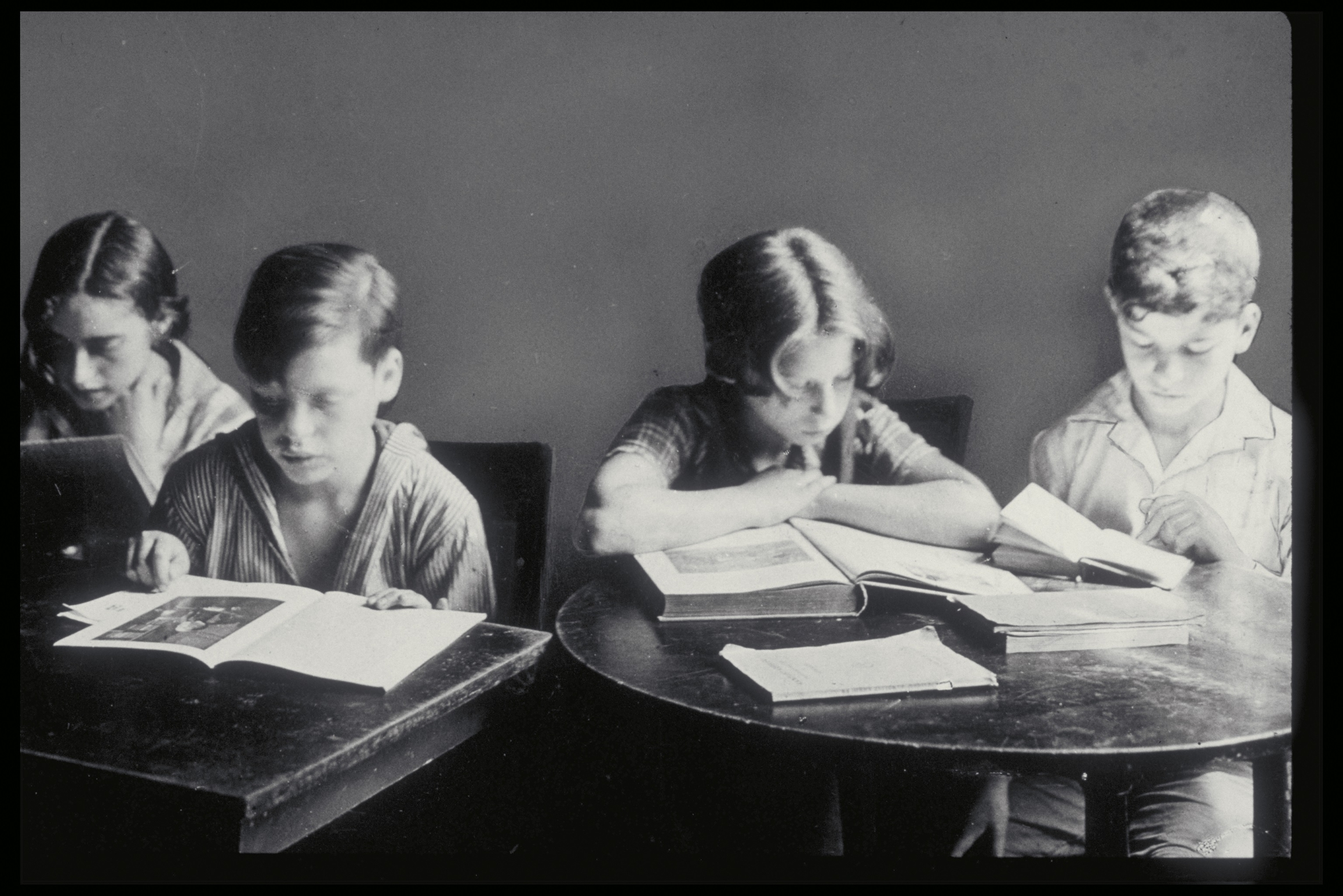 German-Jewish Childhood in the Stacks: Documents of Jewish childhoods ...