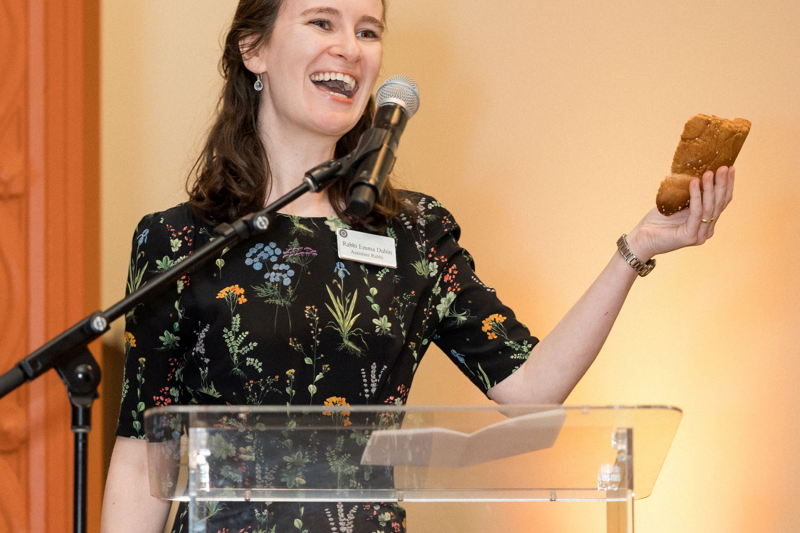 2025 Anniversary Gala Dinner: Honoring Kati Marton & Wolf Blitzer - Leo ...